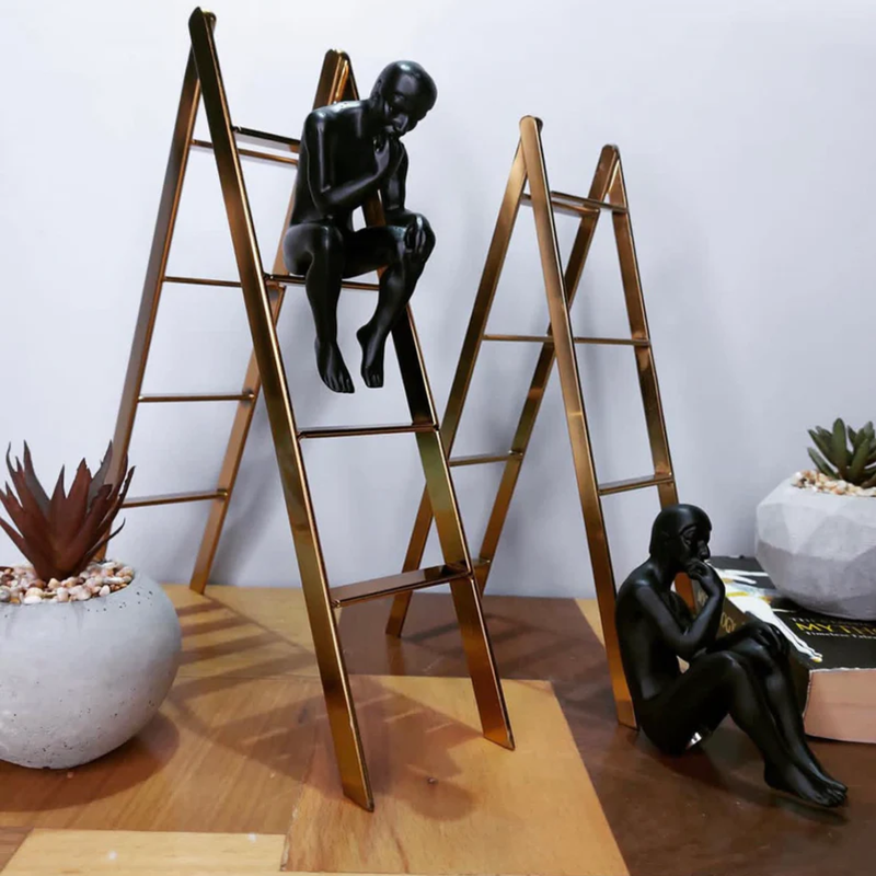 Gold Metal Ladder – Classic Cave